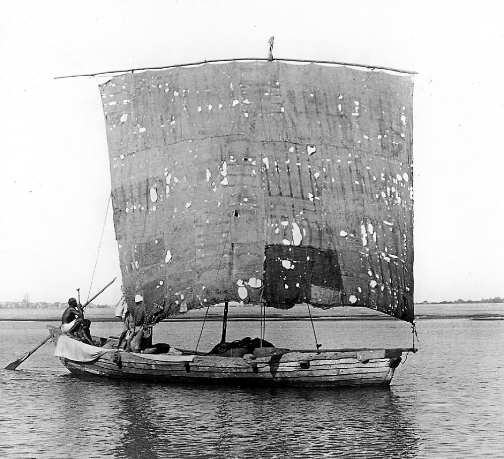 Hindu boat on the Ganges River, Bengal, India, 1907